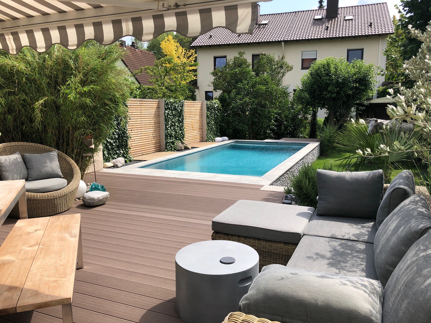 🌻CHILL-OUT AND JUMP-IN💧